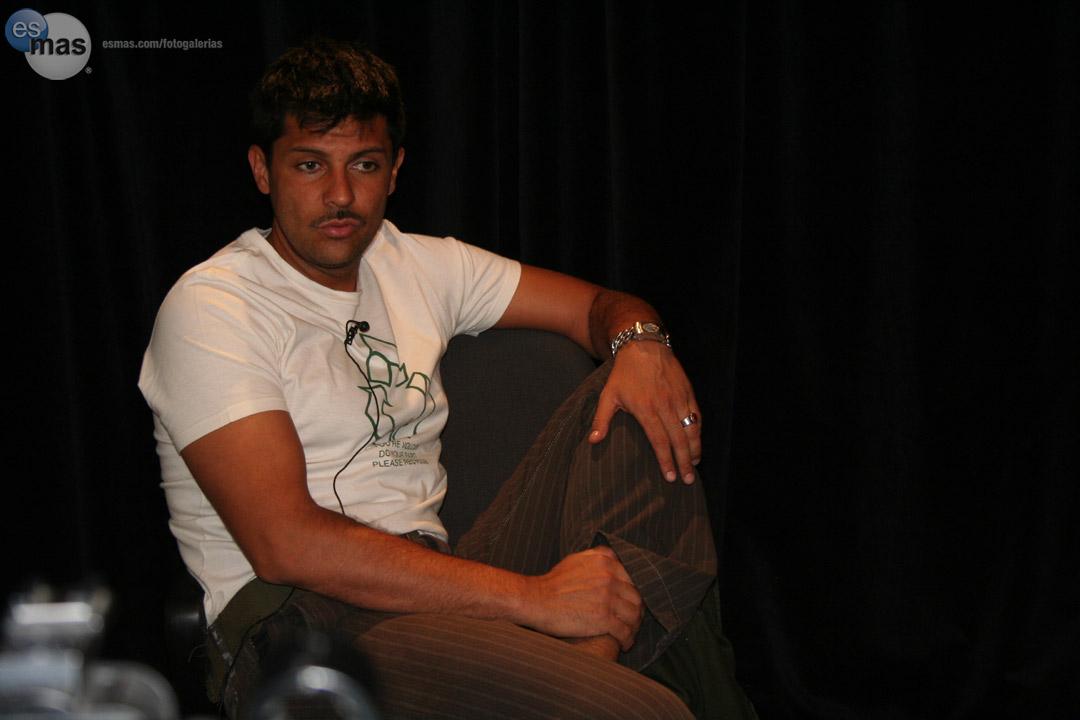 Soy tu dueña: Fabián Robles desde el chat de Esmas